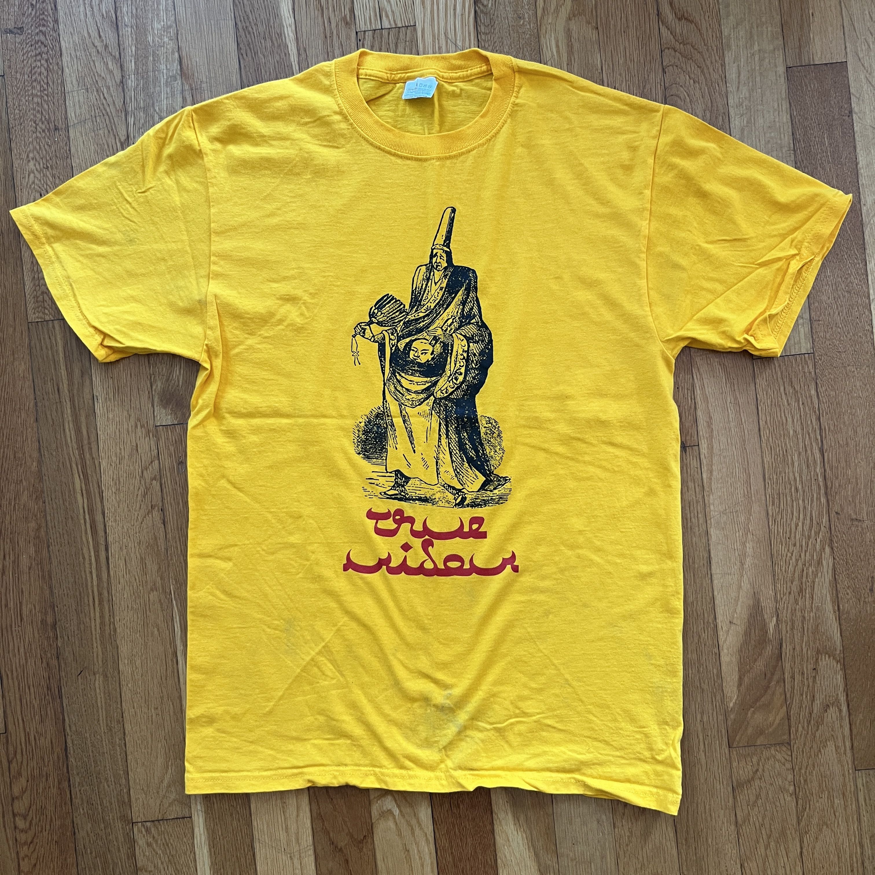 Band Tees True Widow Yellow shirt | Grailed