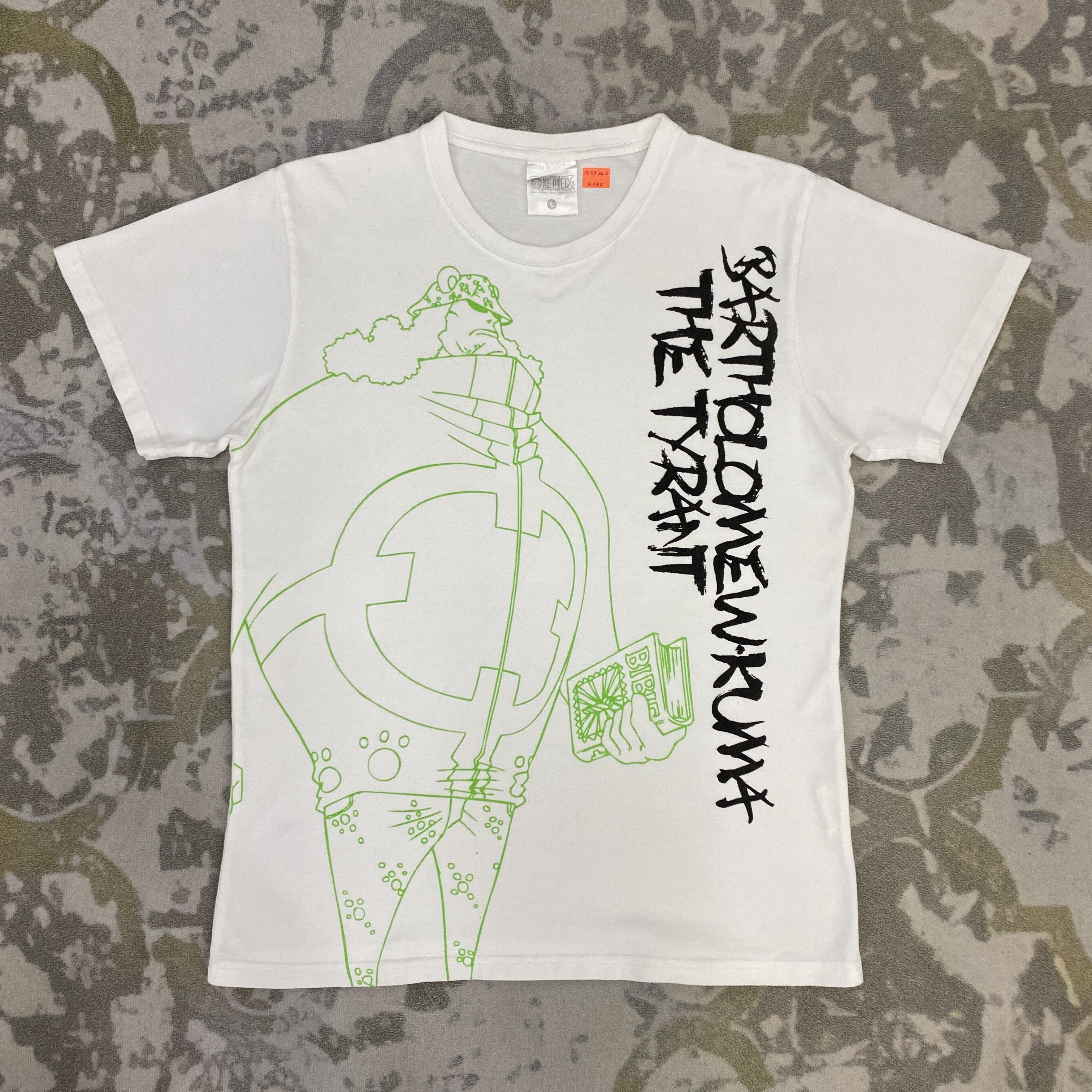 Anime Vintage One Piece Bartholomew Kuma Tshirt - K072 | Grailed