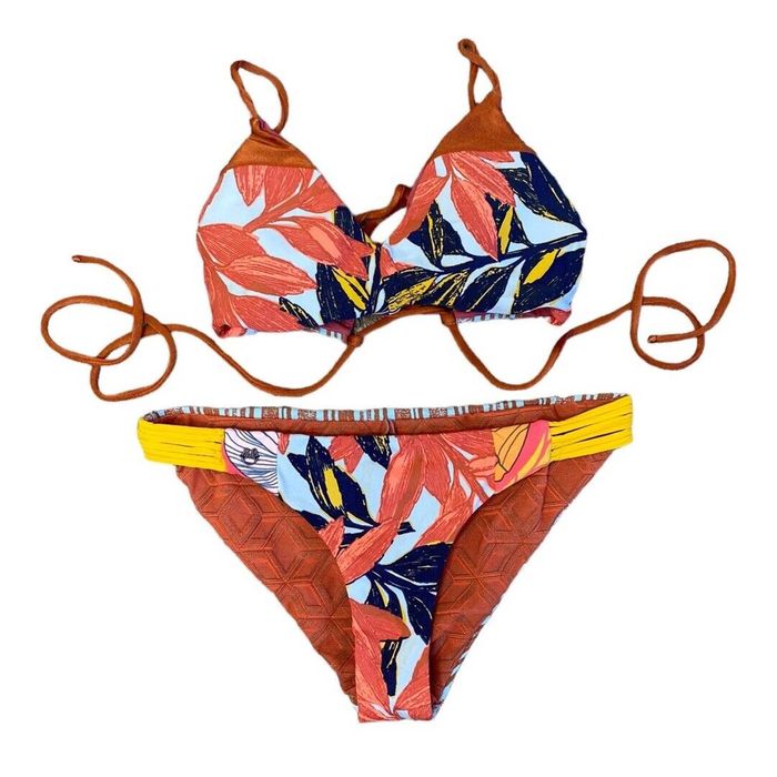 Maaji Maaji Reversible Strappy Side Chi Cut Tropical Bikini Set M | Grailed