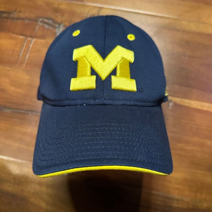 Adidas Vintage Adidas Michigan Wolverines Baseball Cap Dad Hat Navy ...