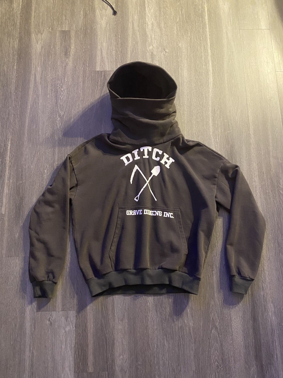 Japanese Brand × Streetwear × Vintage Ditch La Grave Digging Masked ...