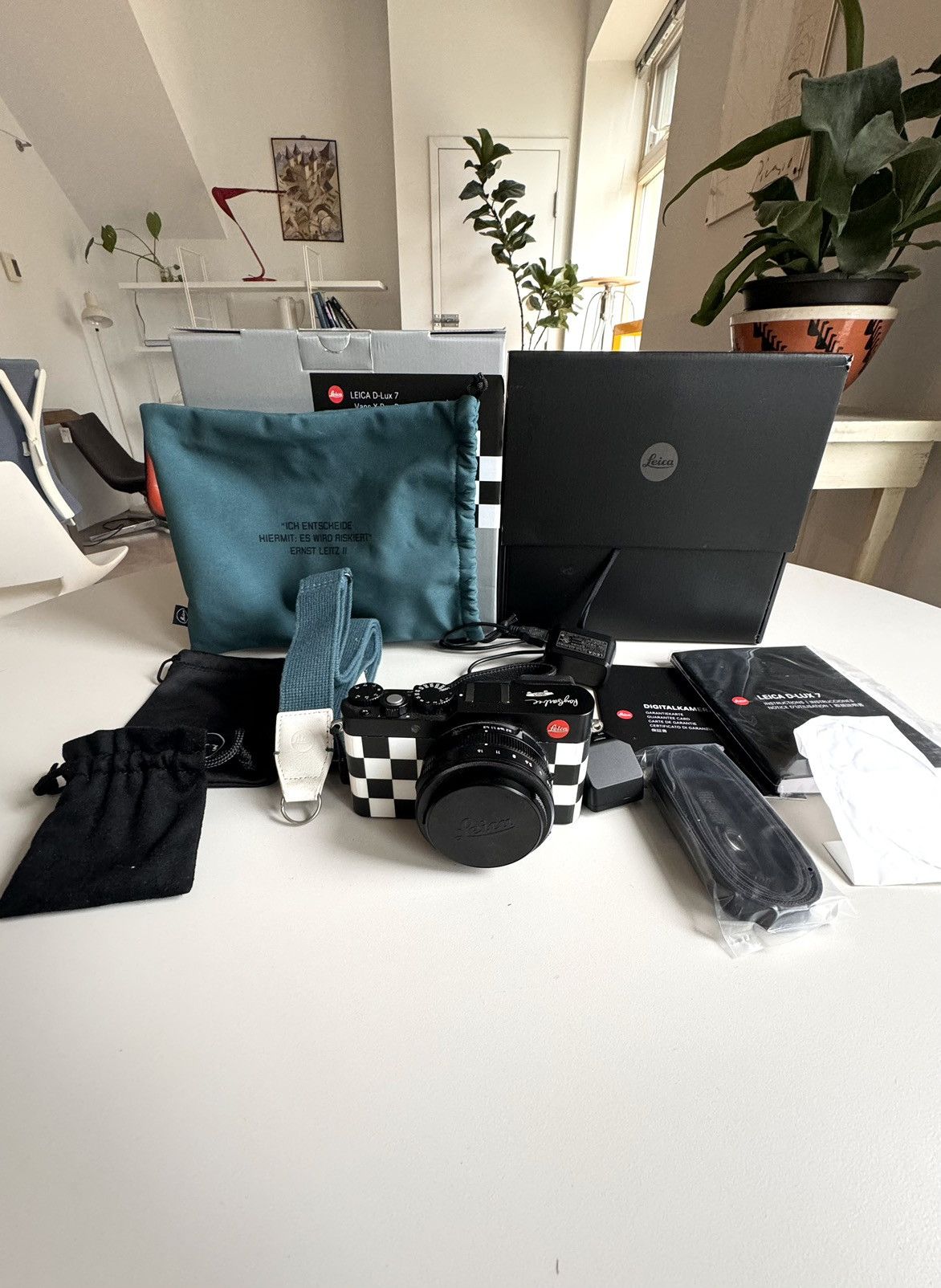 Vans Leica D-LUX 7 Vans x Ray Barbee | Grailed