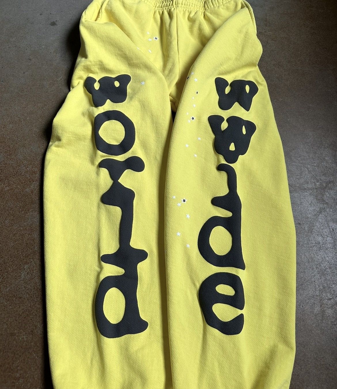 Sp5der × Young Thug Spider Worldwide SP5DER Yellow Beluga Sweats | Grailed