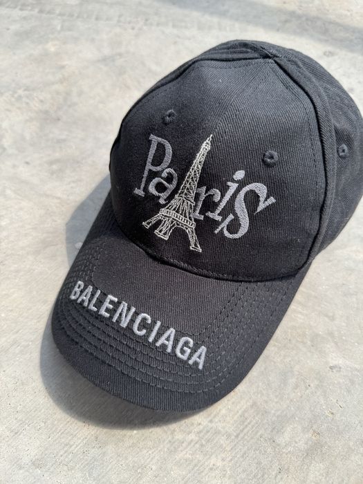Balenciaga *RARE* BALENCIAGA Paris Embroidered Tourist Cap EIFFEL TOWER ...