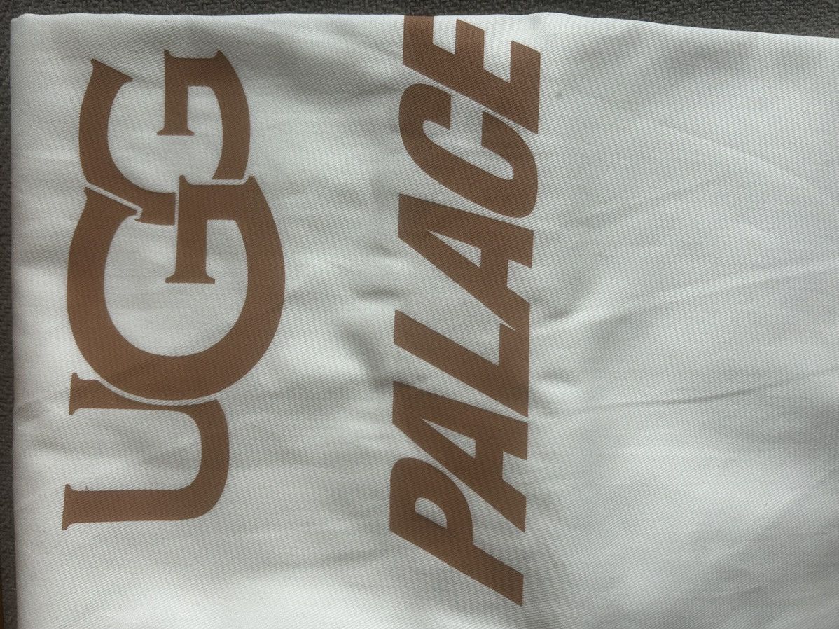 Palace × Ugg Palace X Uggs x Looney Tunes | Grailed