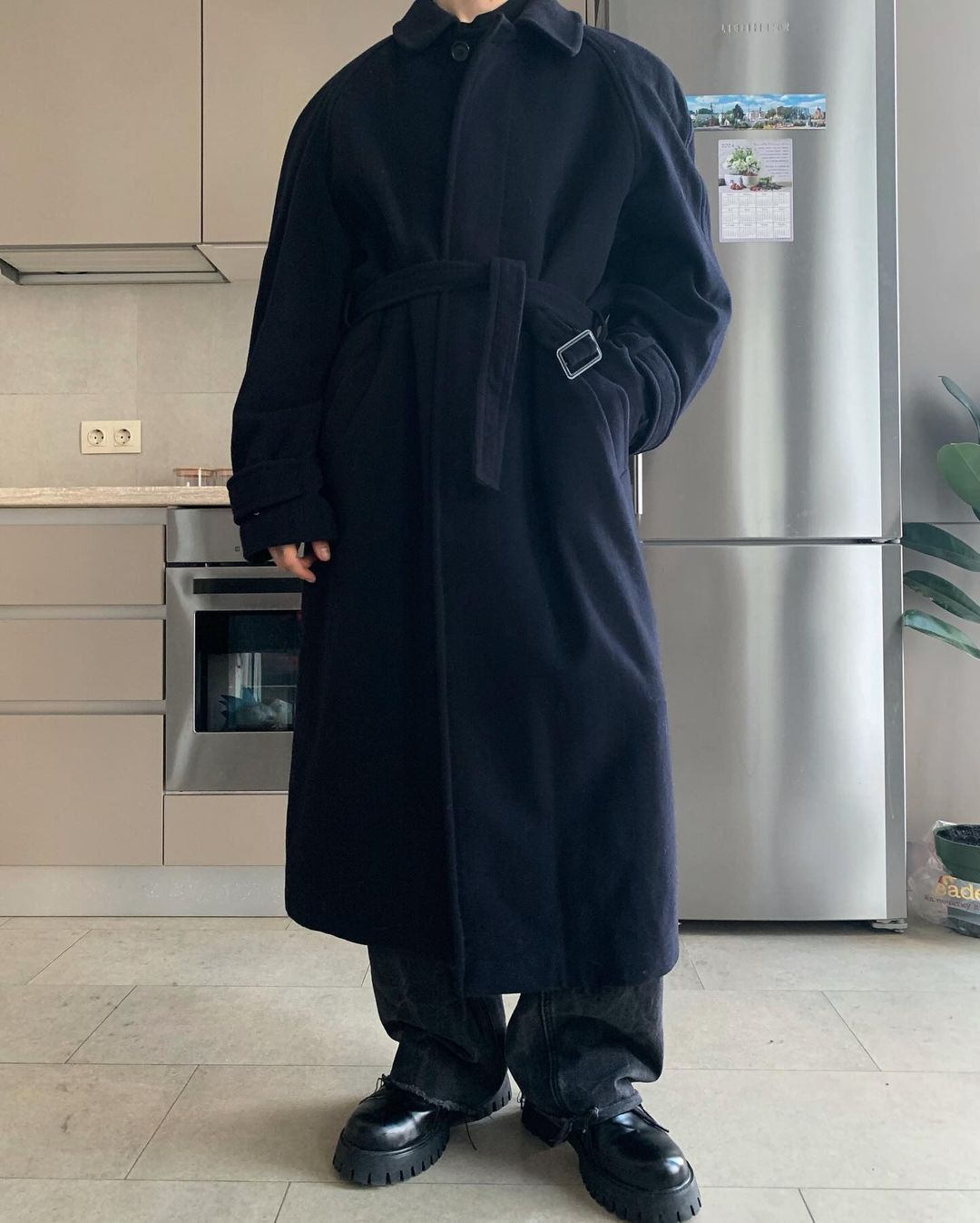 Vintage Vintage 90's Men Italian Wool and Cashmere Overcoat in black ...
