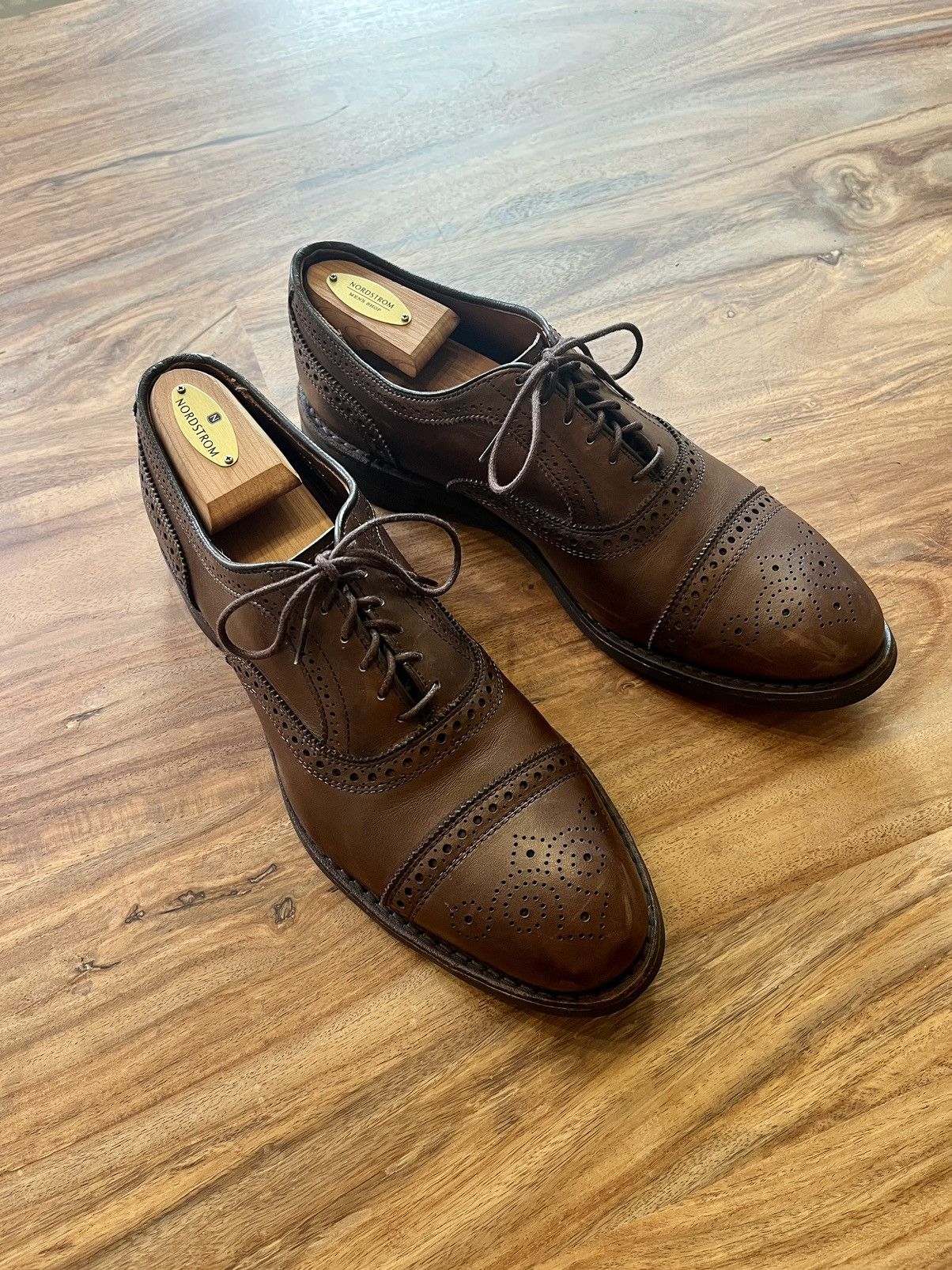 Allen Edmonds Allen Edmonds Oxford - Dark Brown - Rubber Sole - 9.5D ...