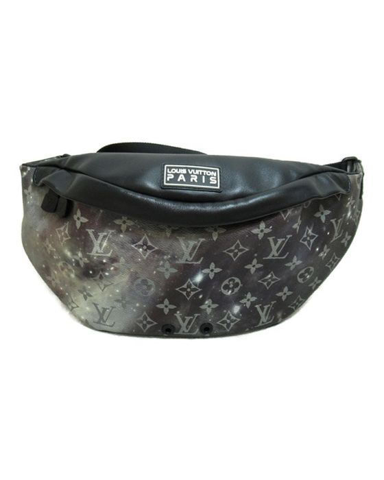 Louis Vuitton Galaxy Discovery Bumbag Bag - Black | Grailed