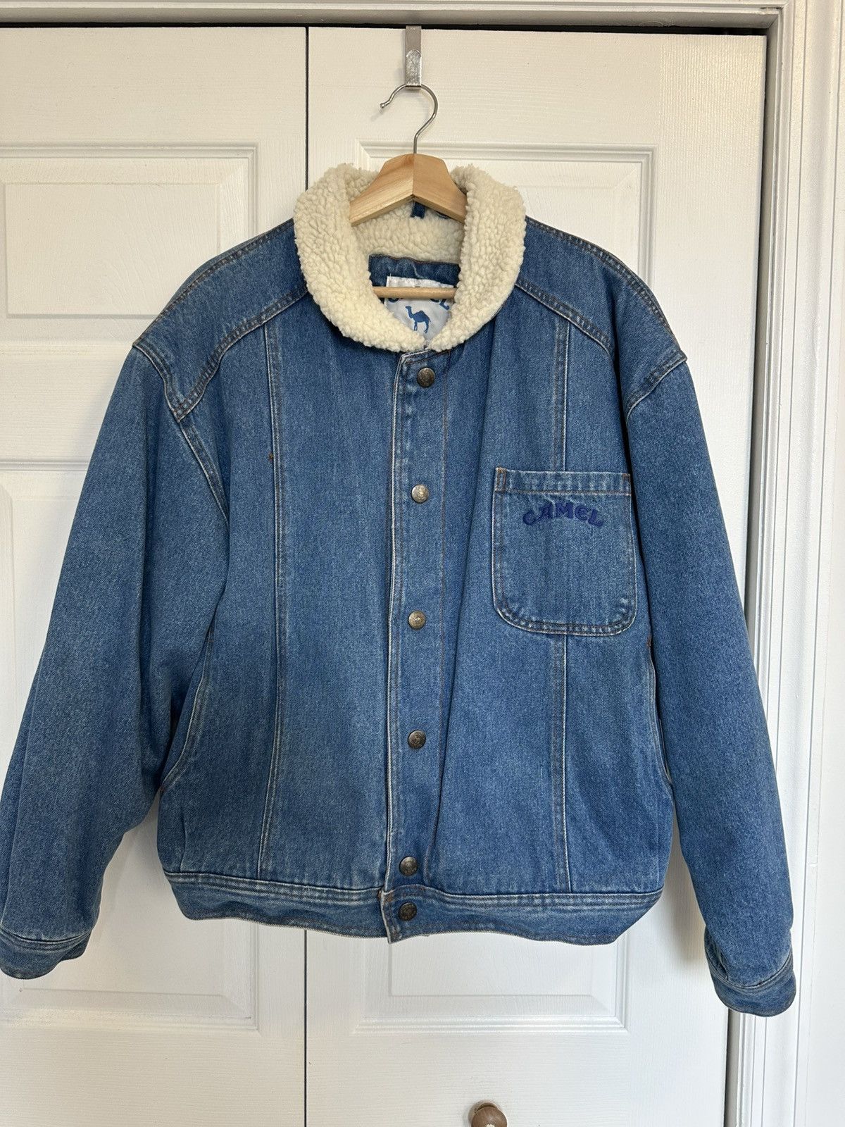 Camel Cigarettes × Vintage Vintage Joe Camel Cigarretes Denim Jacket ...