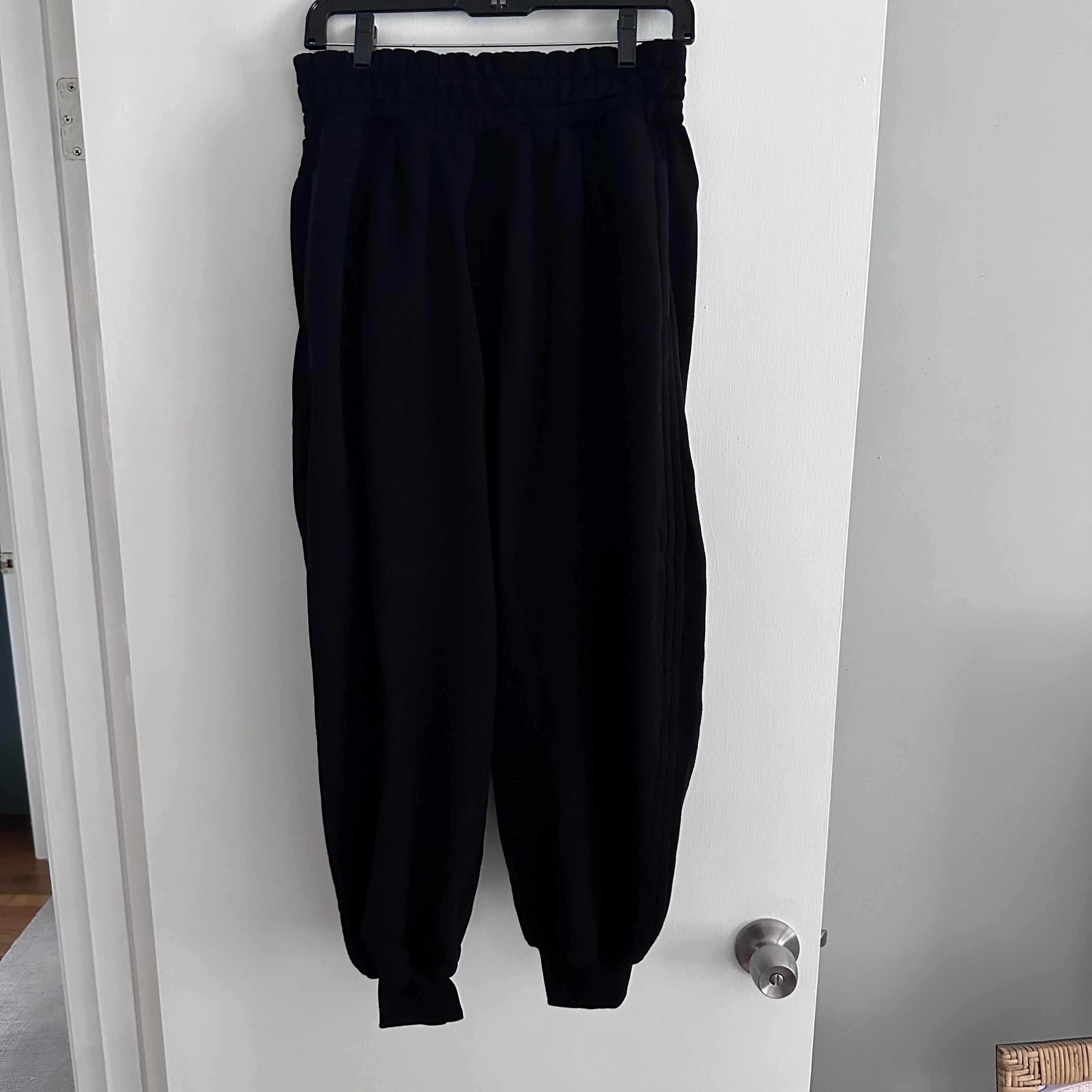 Sebastien Ami Pleated Sweatpants | Grailed