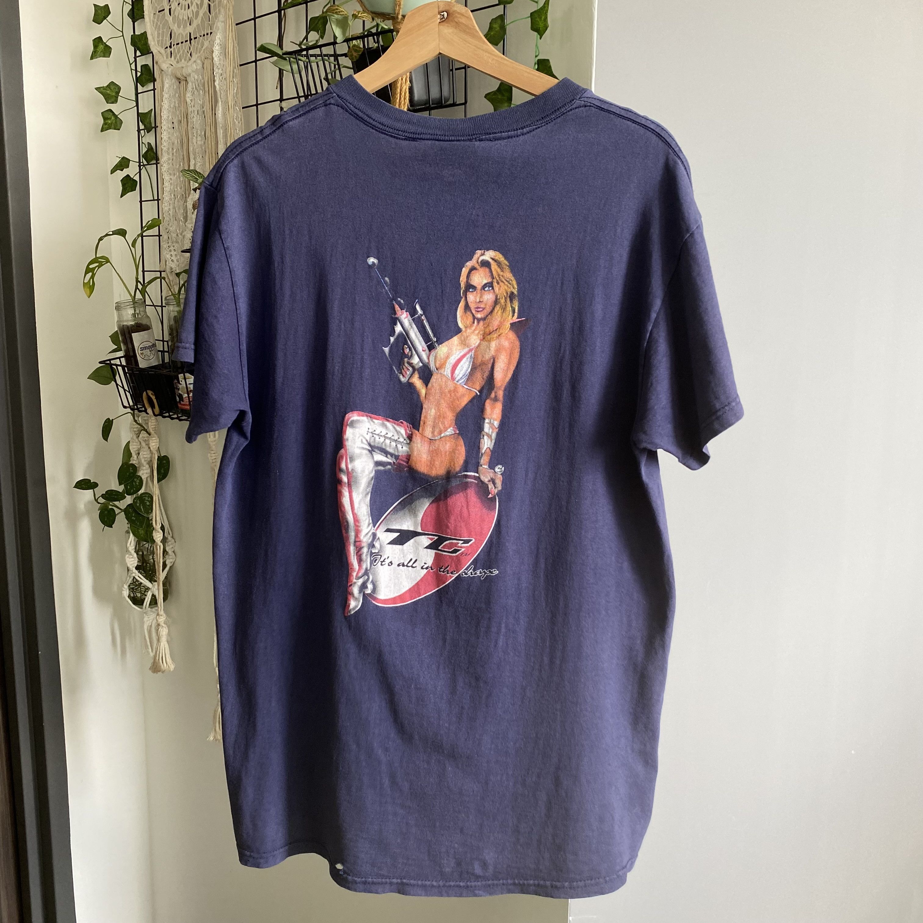 Rare × Surf Style × Vintage Vintage Faded 90s T&C Surfboard Design Hook ...