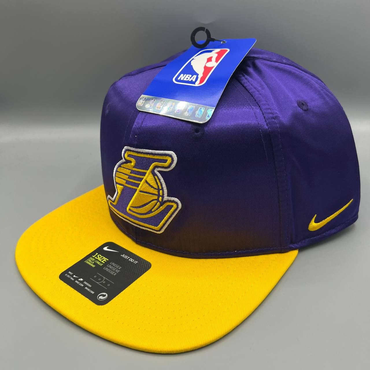 Nike Los Angeles Lakers Hat Satin Snap Back Cap Kobe Lebron James | Grailed