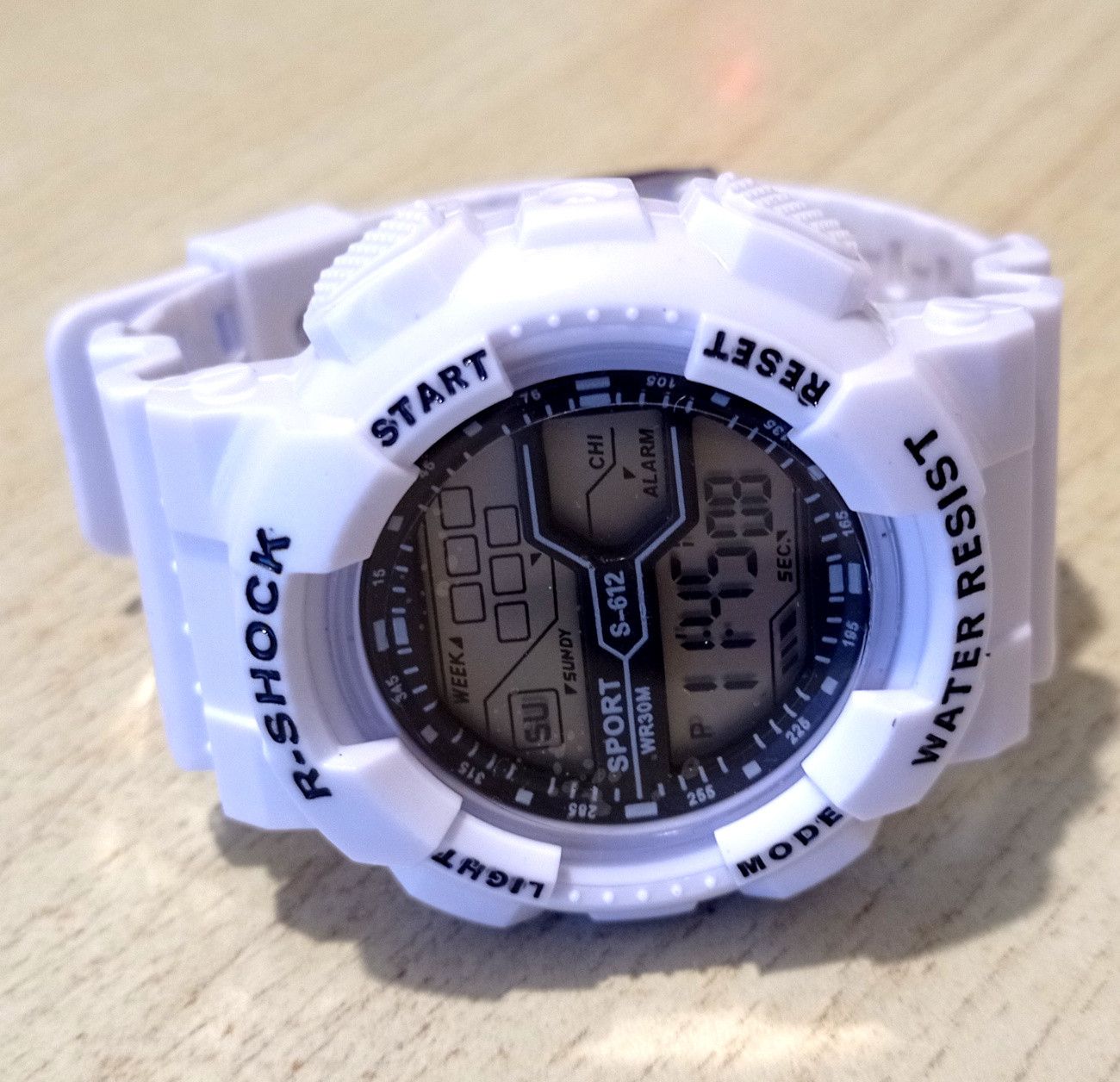 Vintage Stunning Big Face White Waterproof Functional Wrist Watch | Grailed