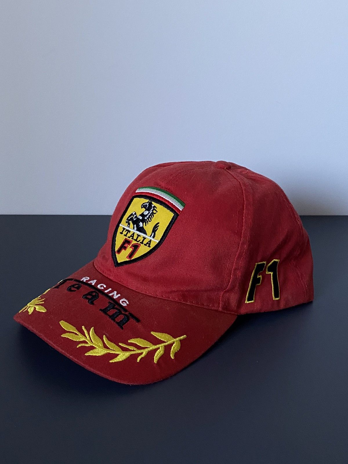 Ferrari × Streetwear × Vintage Vintage F1 World Champion Ferrari racing ...