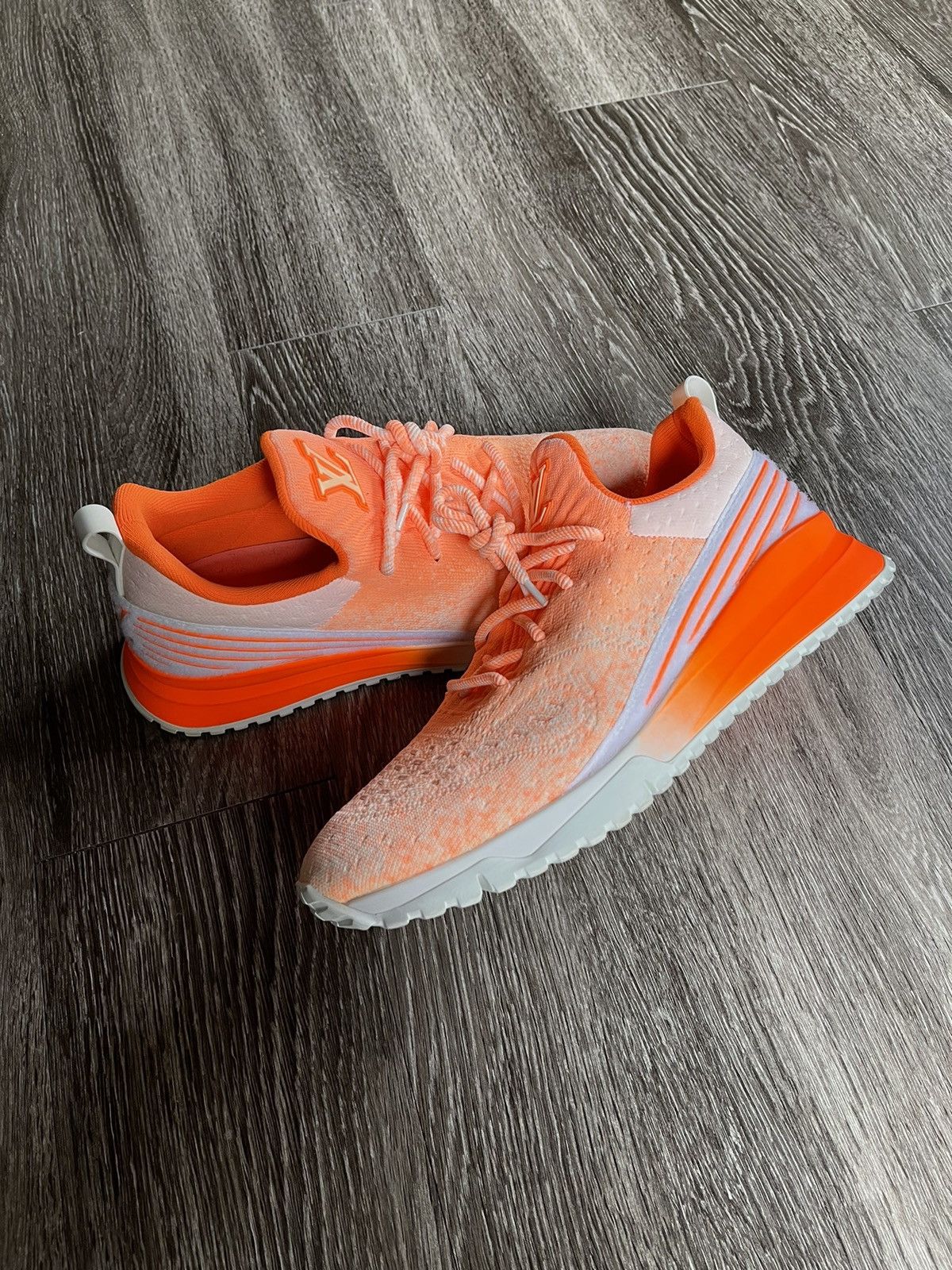 Louis Vuitton Louis Vuitton VNR Runner Sneaker | Grailed