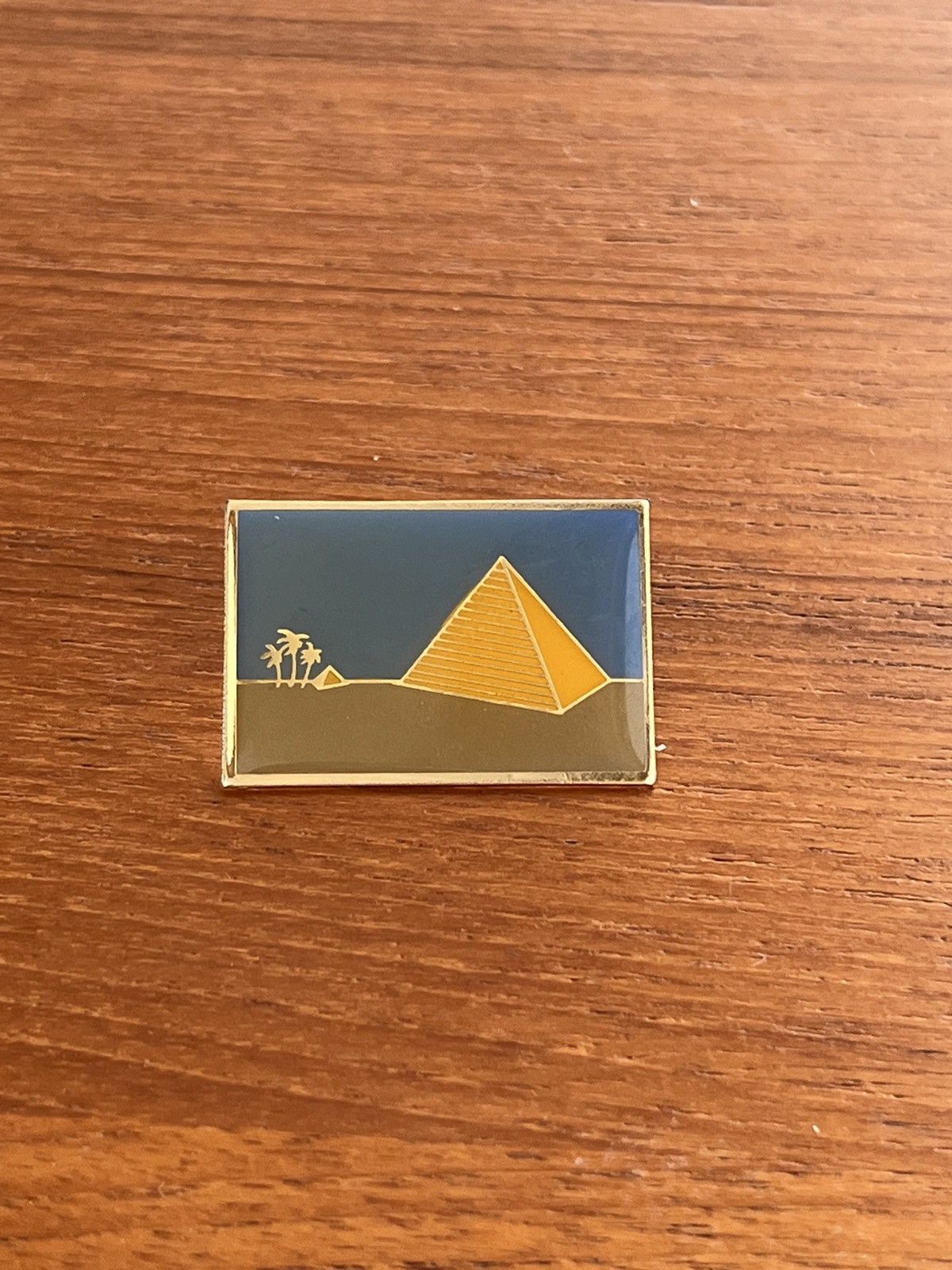 Camel × Pins × Vintage Camel vintage pin | Grailed