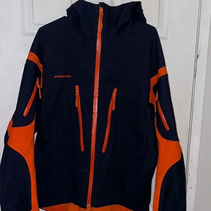 Mammut Extreme Mammut Gore-tex Waterproof Jacket Men's Size L | Grailed