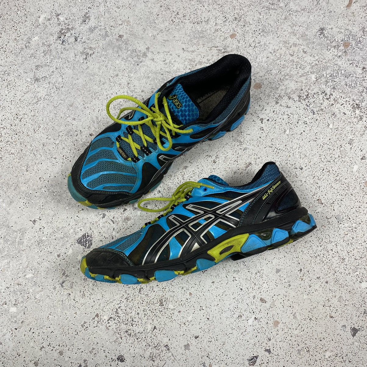 Asics Rare Vintage Sneakers Asics Gel FujiSensor Gore-Tex Shoes | Grailed
