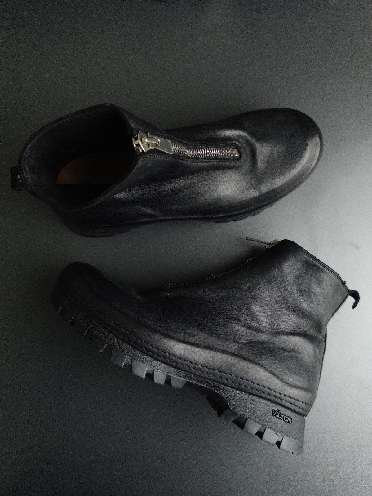 Guidi Vibram VS01 Horse Full Grain Front Zip Boot | Grailed