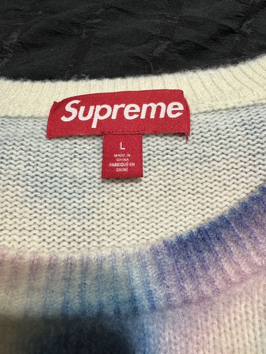 Supreme Supreme Blurred Logo Sweater | Grailed
