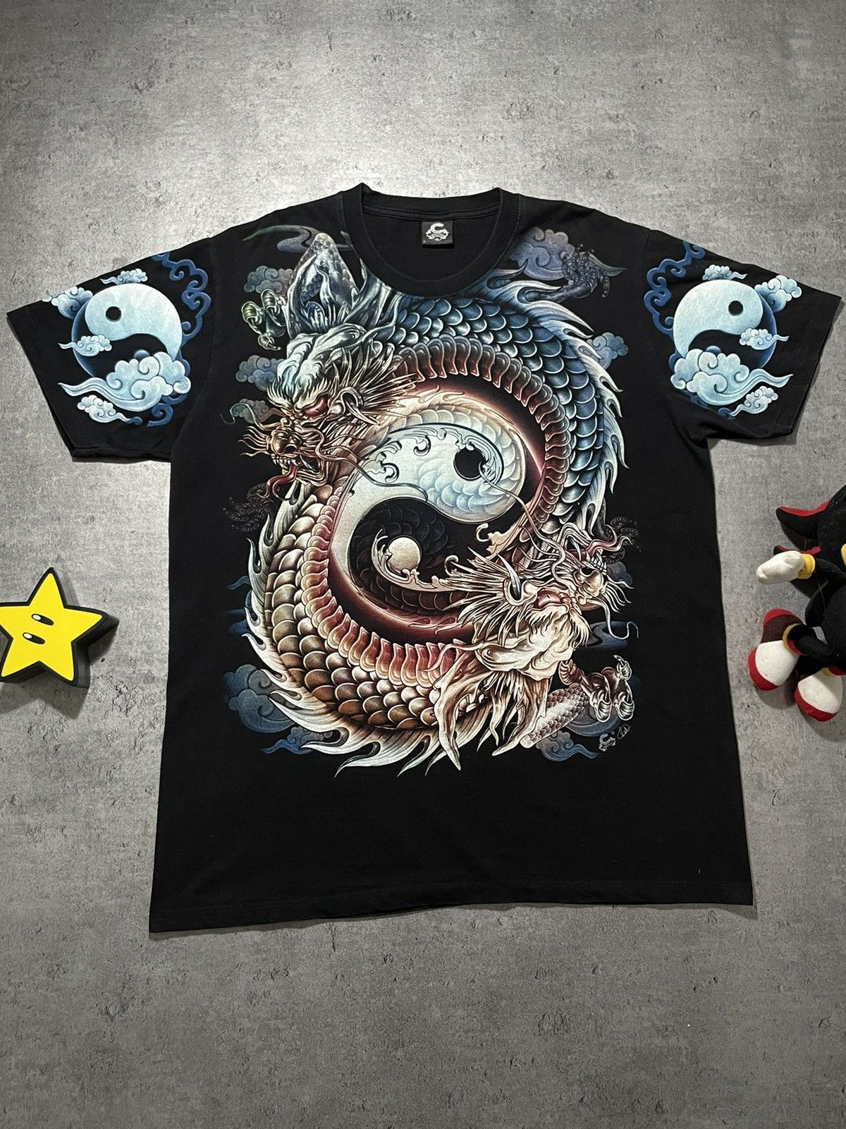 Japanese Brand × Streetwear × Vintage Ying Yang Japan Ed hardy vibe ...