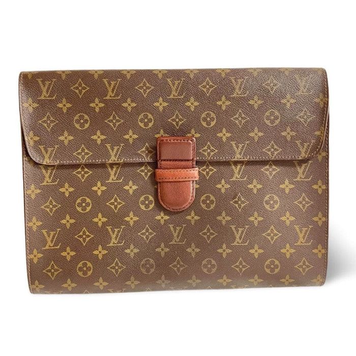 Louis Vuitton LOUIS VUITTON 80's vintage monogram envelope style ...