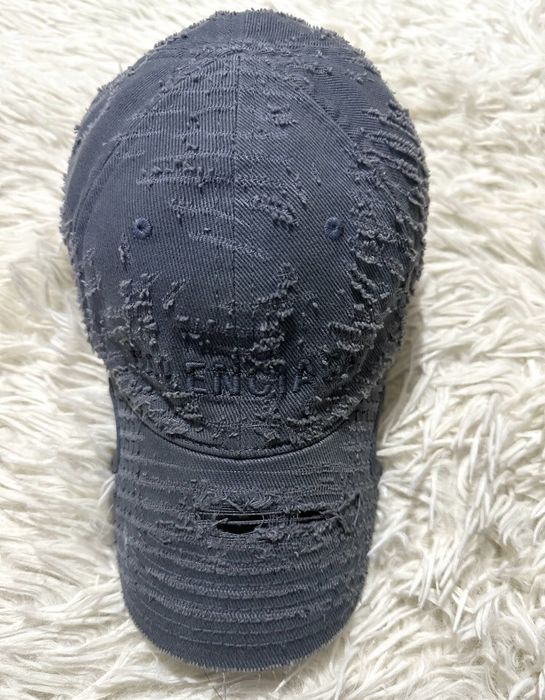 Balenciaga Balenciaga 23ss cap destroyed hats | Grailed