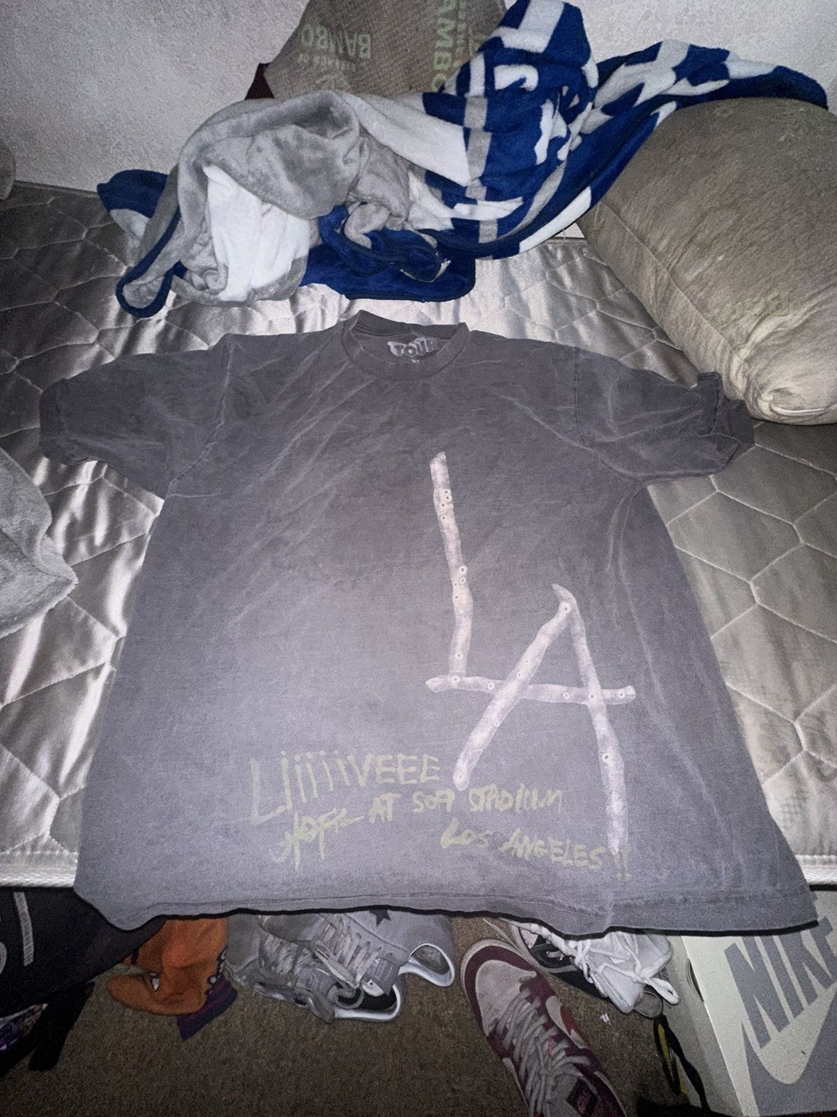 Travis Scott Exclusive LA Circus Maximus Merch | Grailed