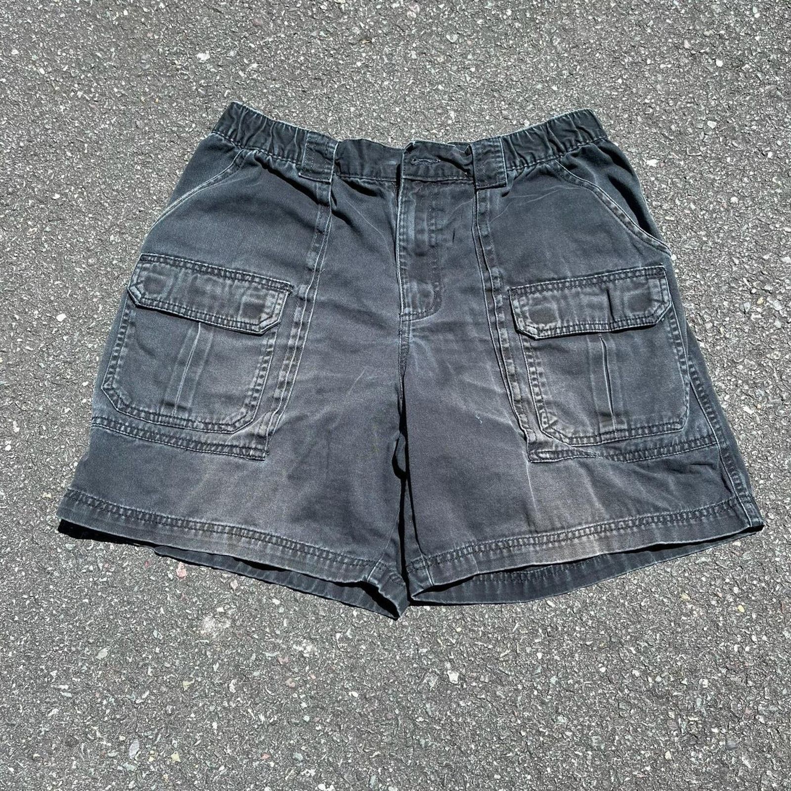 Vintage 2000s vintage baggy wide leg faded black cargo shorts | Grailed