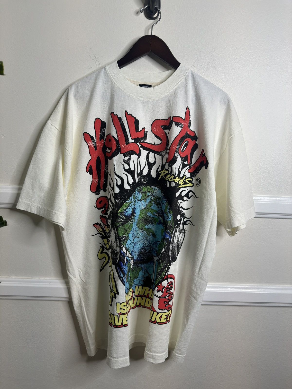 HELLSTAR Hellstar Studios Heaven on Earth Tee Cream | Grailed