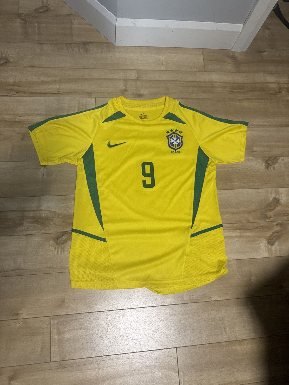 Nike R9 Brazil Shirt | Grailed