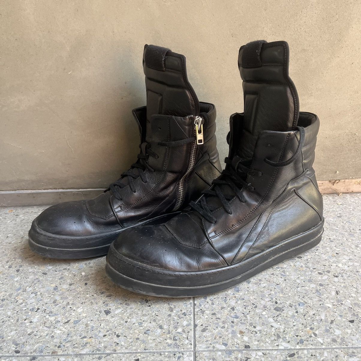 Rick Owens FW15 RICK OWENS TRIPLE BLACK GEOBASKETS | Grailed