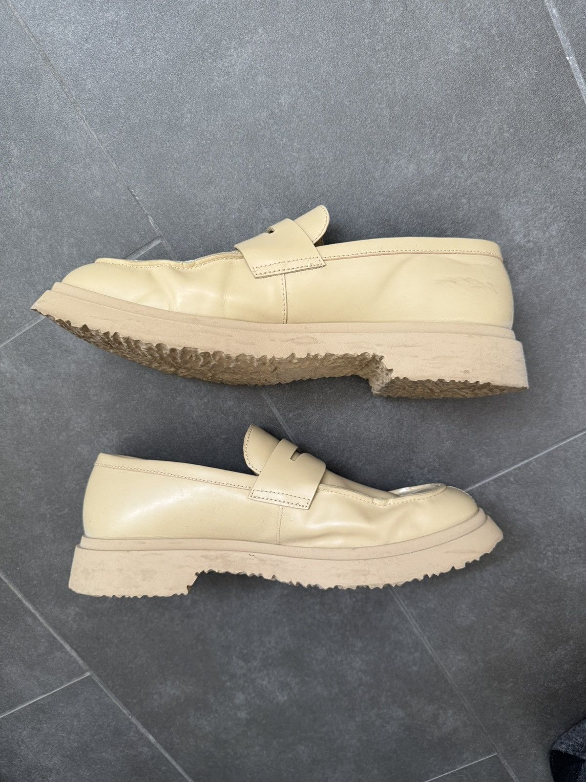 CamperLab CamperLab Walden Leather Loafer in Beige | Grailed