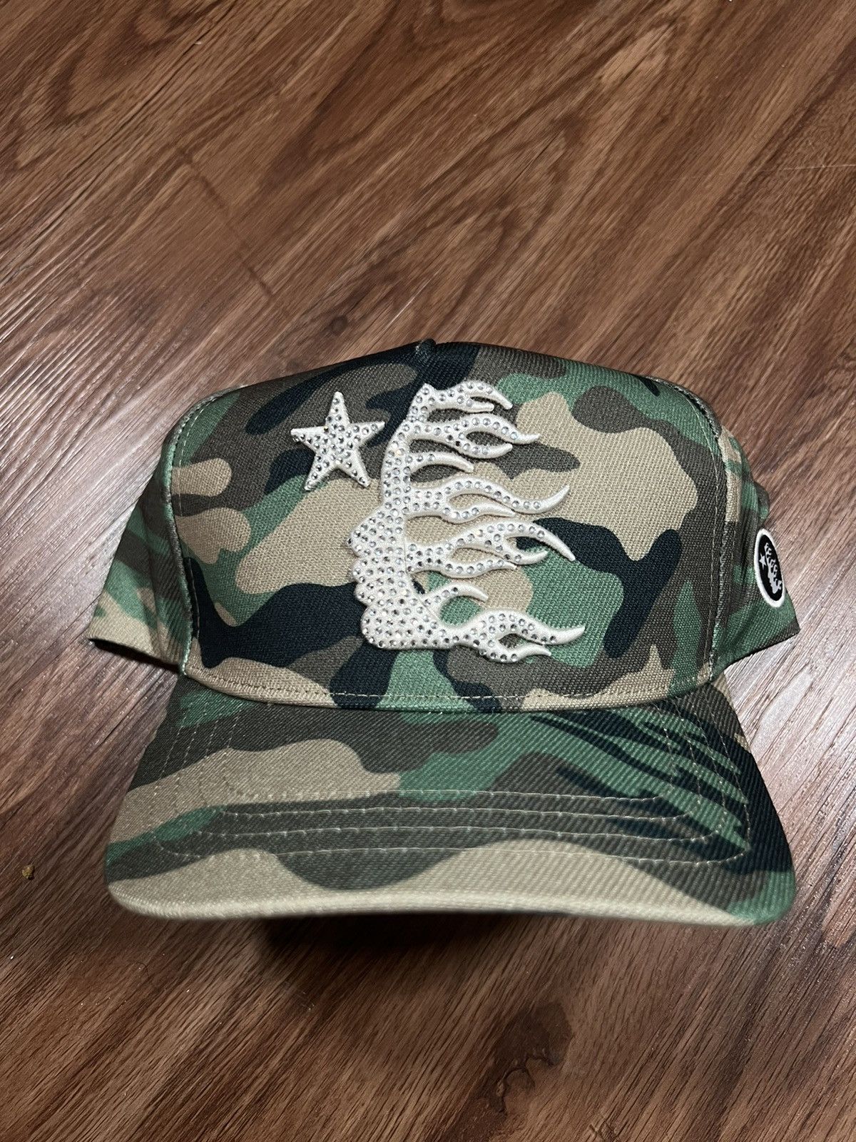 Designer × HELLSTAR × Streetwear Hellstar Camo SnapBack Rhinestone Logo | Grailed