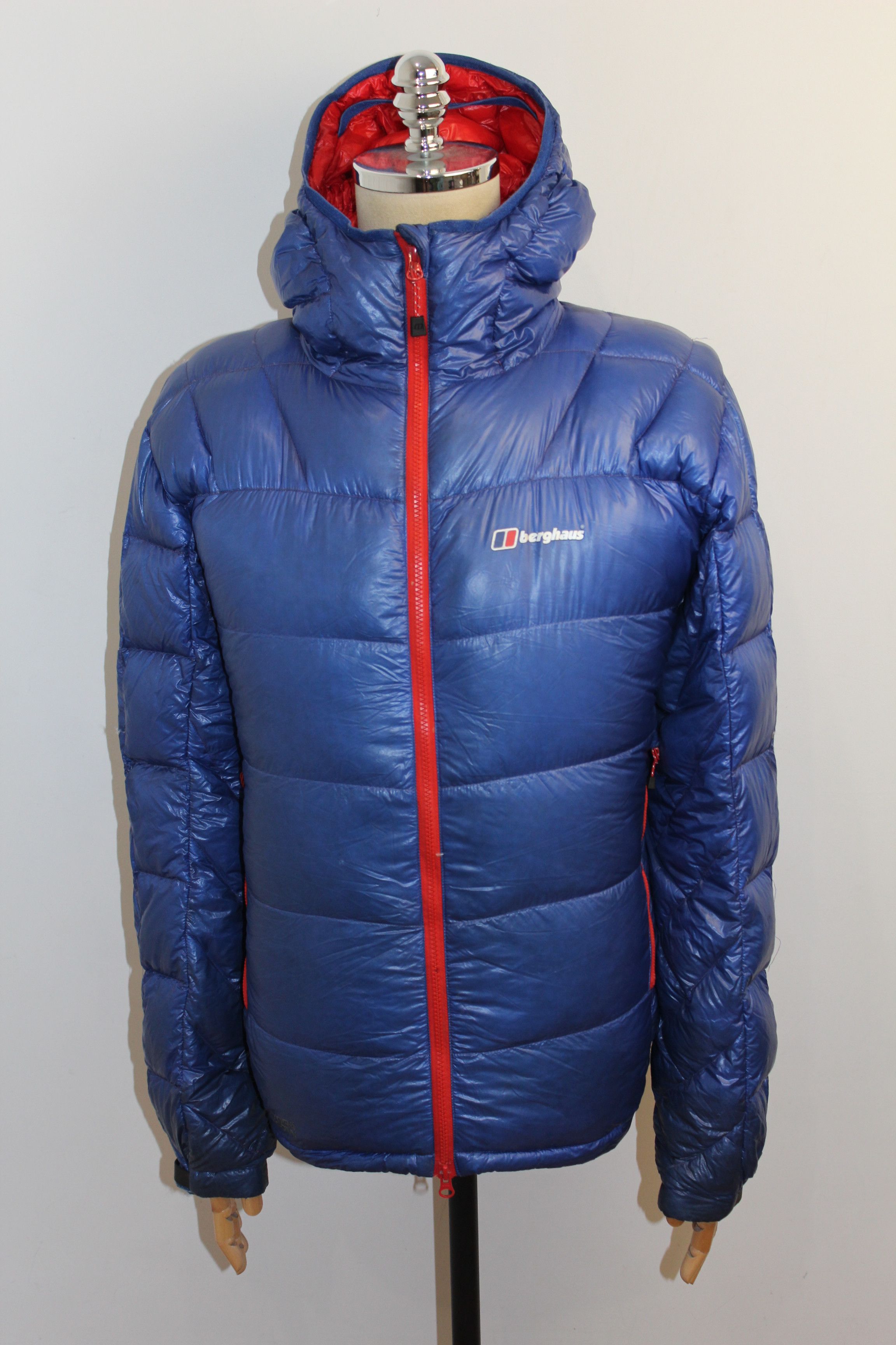Berghaus Men's BERGHAUS Extrem Blue Jacket Size M | Grailed