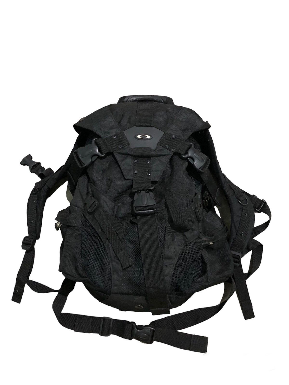 Oakley Vintage oakley ICON backpack 2.0 | Grailed