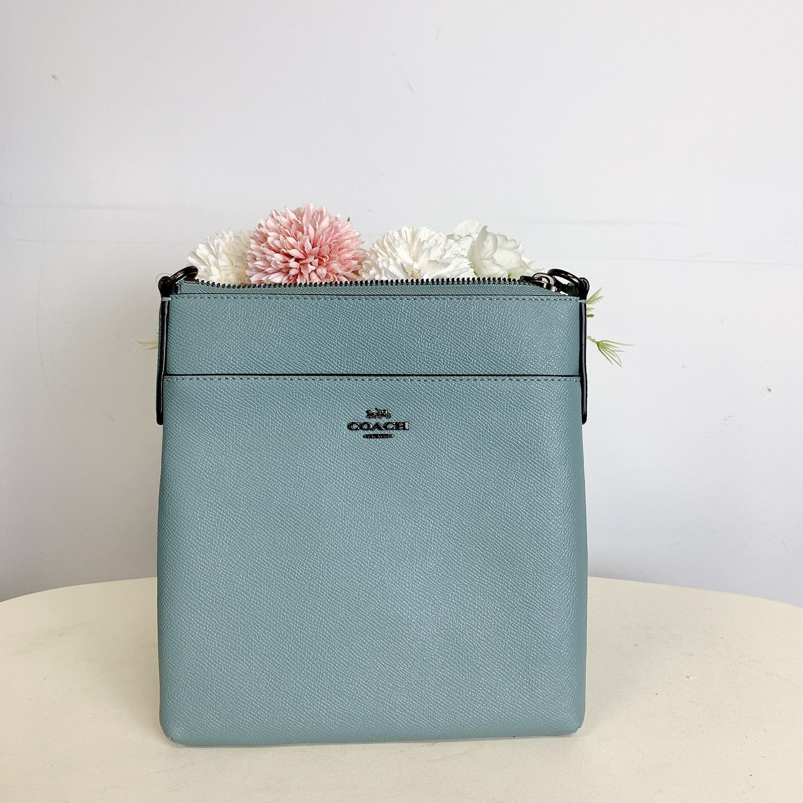 Coach Coach 41320 Kitt Messenger Crossbody IN Pewter | Grailed