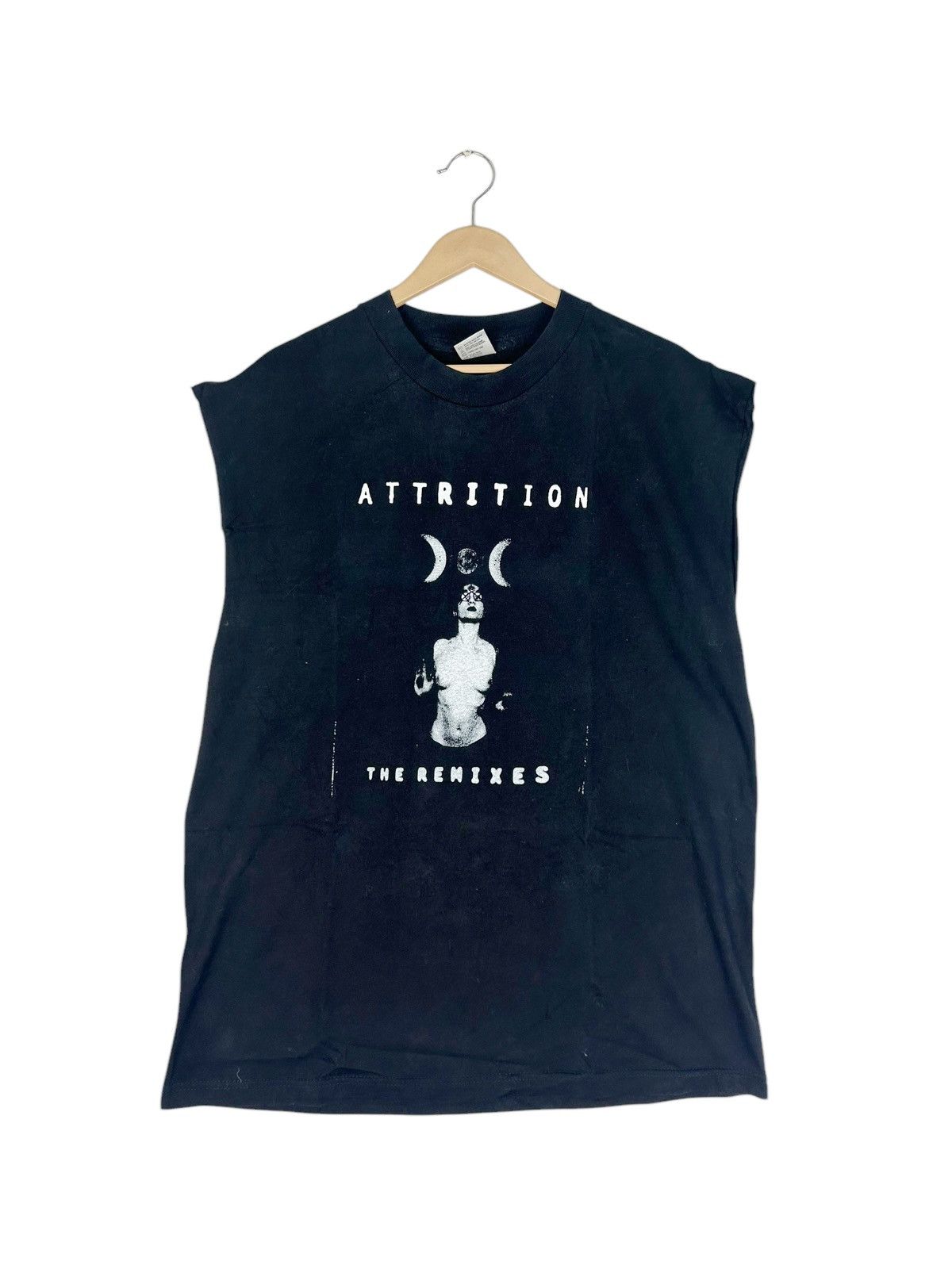 Band Tees × Vintage Vintage Attrition The Remixes - The Hand that Feeds ...