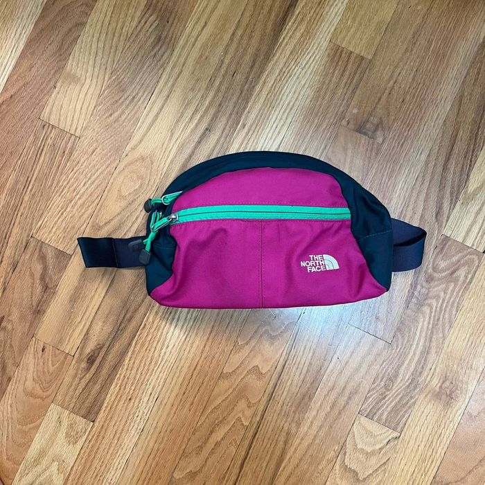 The North Face The North Face Lumbar Mountain Fanny Pack Pink Navy ...