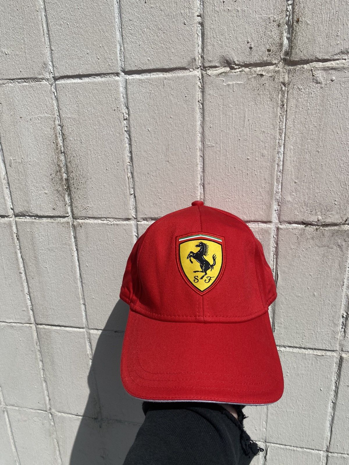 Ferrari × Formula 1 × Streetwear Ferrari Logo Official Merchandise Cap ...
