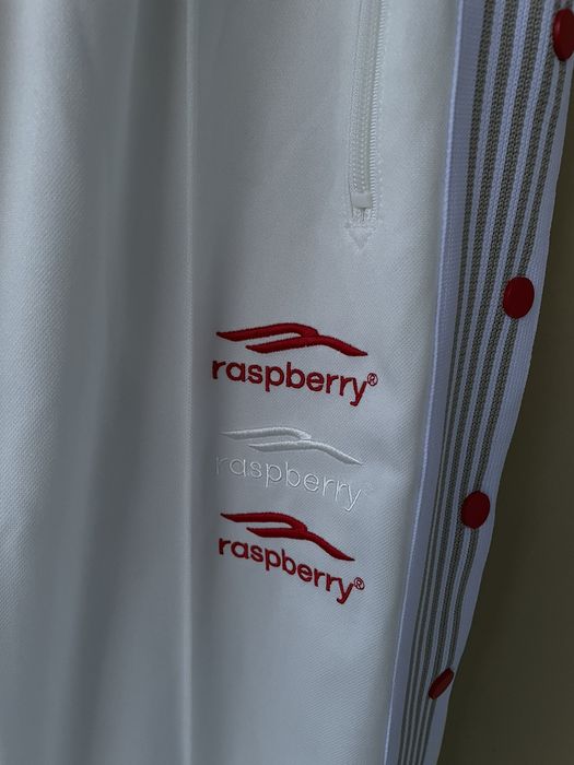 Streetwear GVGALLERY RASPBERRY HILLS TEARAWAYS | Grailed