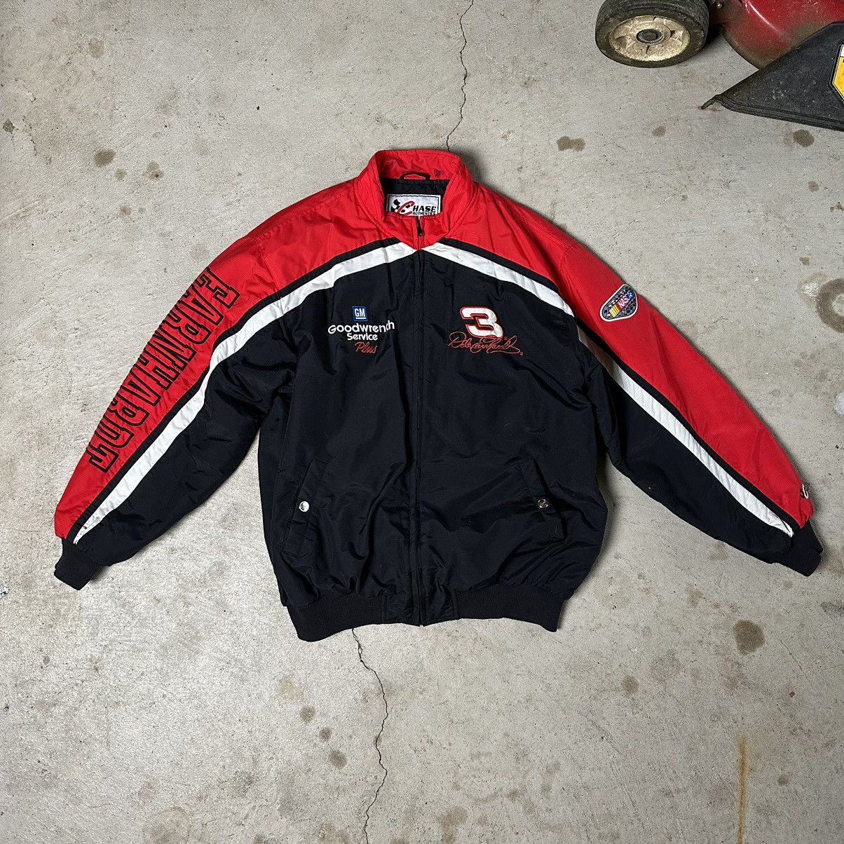 Chase Authentics × NASCAR × Vintage Vintage Chase Authentics “Man in ...