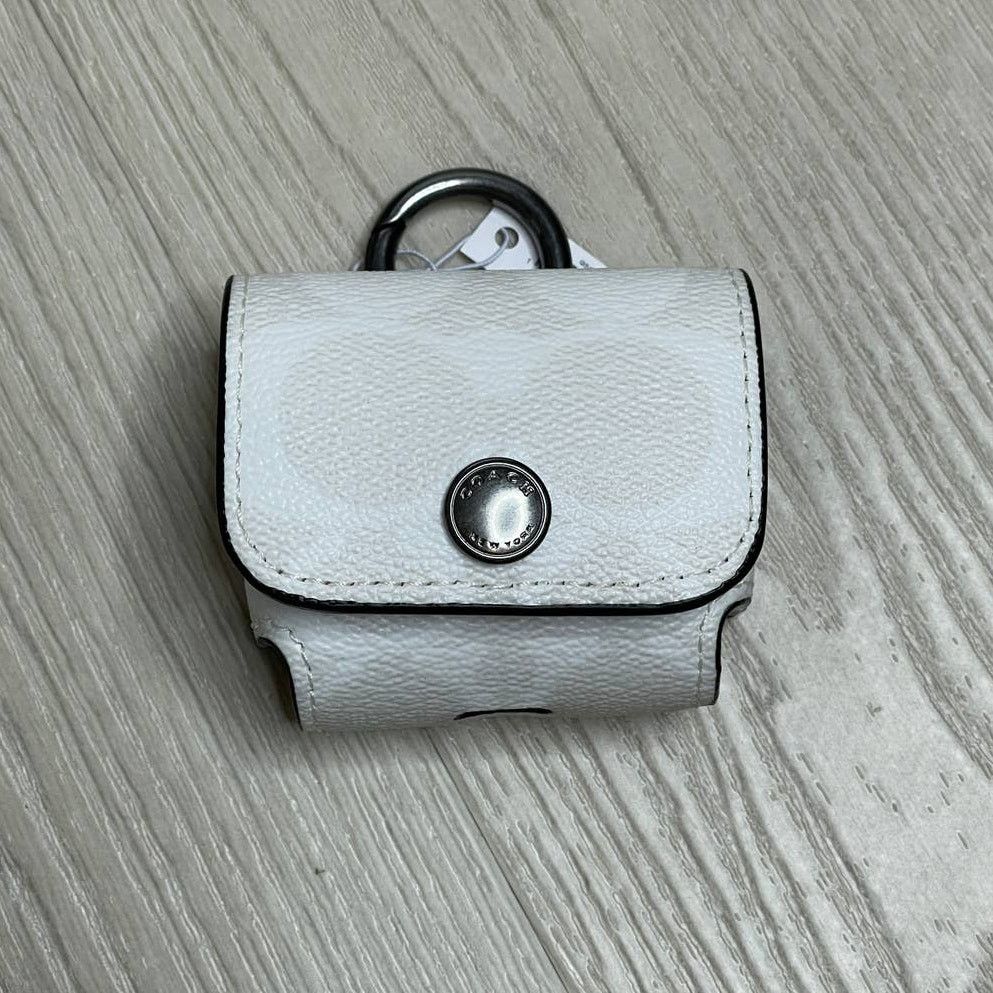 Coach Coach Earbuds Case for the AirPods Pro Signature Canvas | Grailed