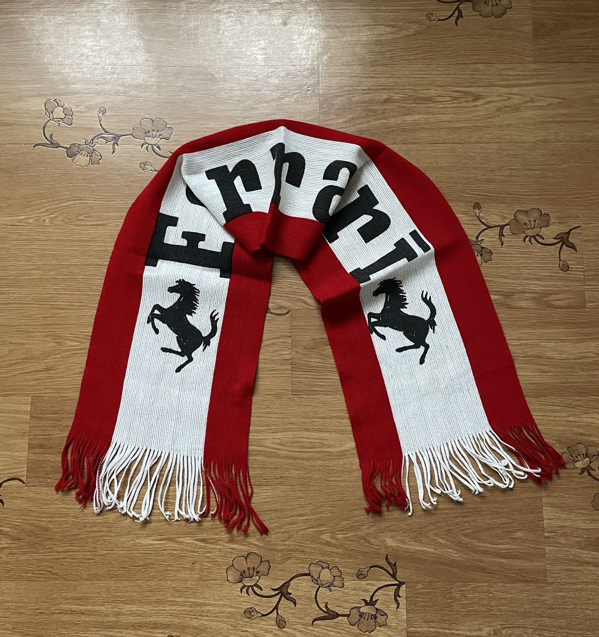 Ferrari × Vintage Vintage Ferrari Formula Uno One 1 Scarf, racing | Grailed