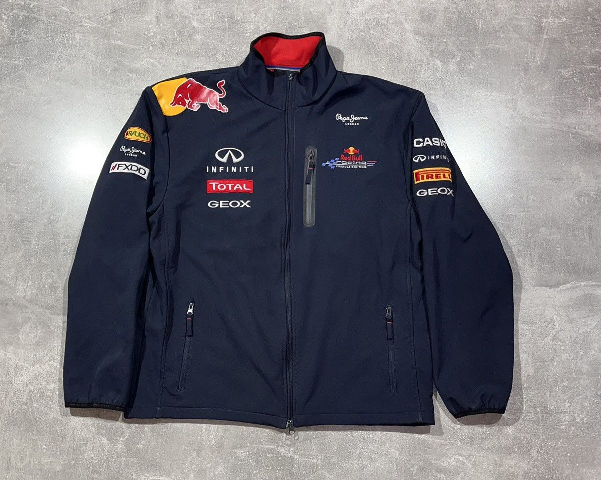 Racing × Red Bull × Streetwear Red Bull Racing Jacket Soft Shell Pepe ...
