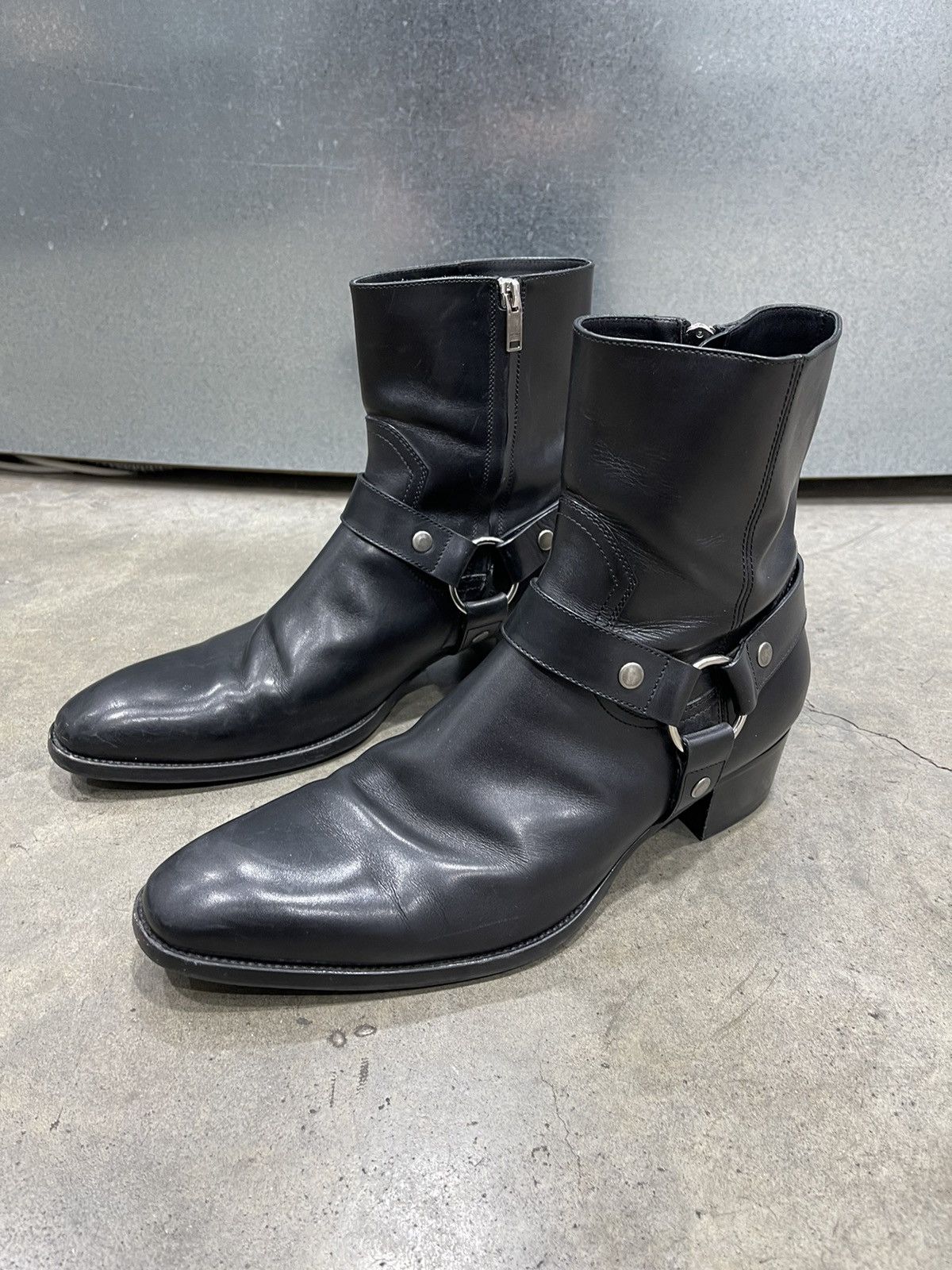 Saint Laurent Paris Black Leather Wyatt Boots | Grailed