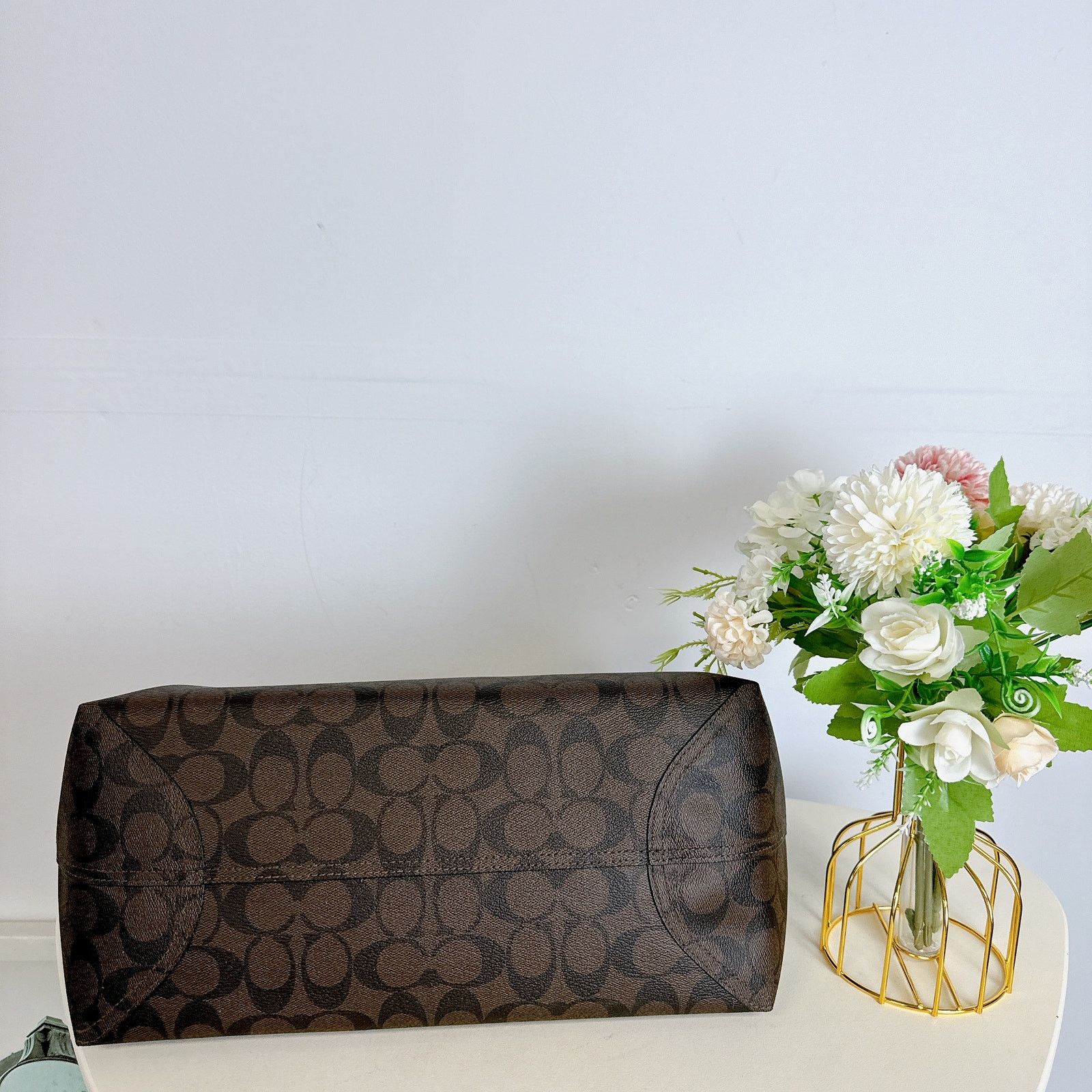 Coach Coach 5696 City Tote In Signature Canvas IN BROWN DARK PINE | Grailed