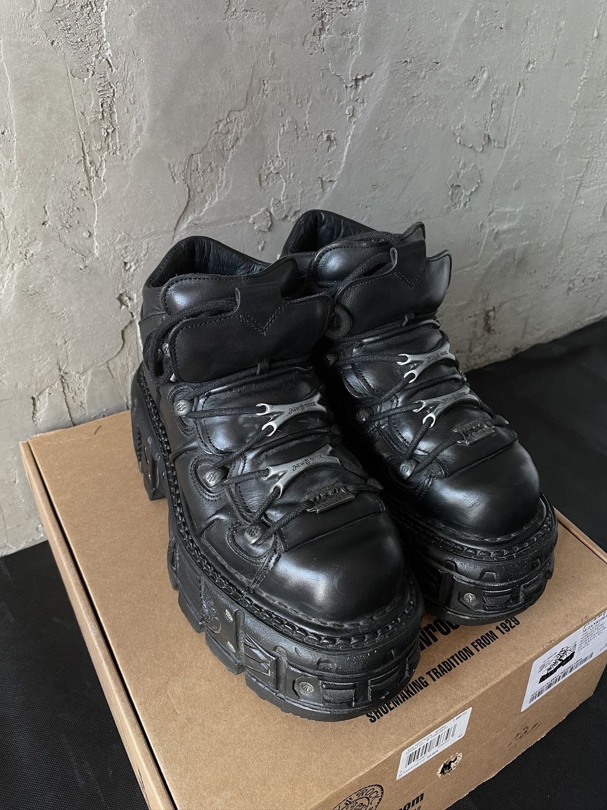 New Rock New rock platform boots | Grailed