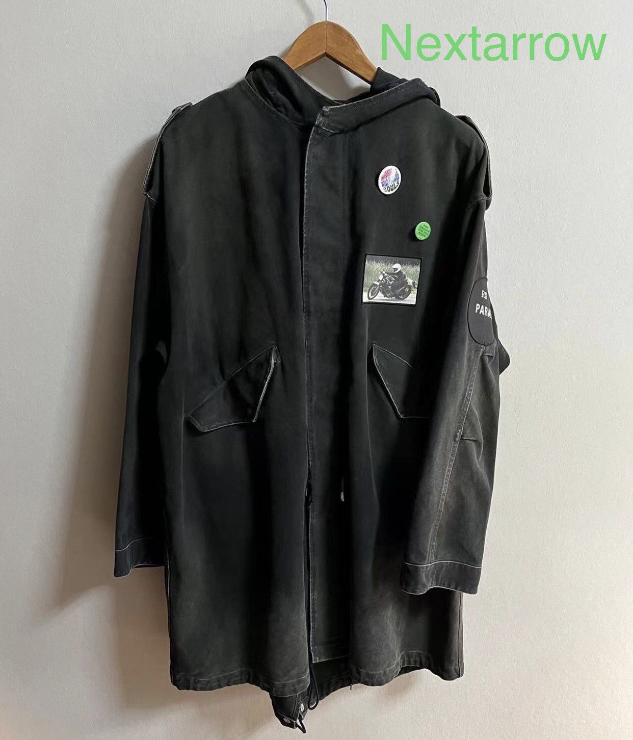 Raf Simons RAF SIMONS 21SS sticker badge washed and used parka coat ...