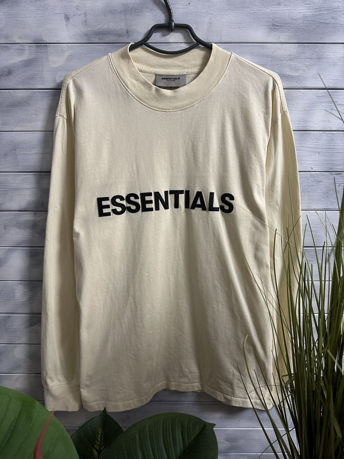 Essentials × FOG × Fear of God Rare Long-Sleeve Fear Of God Essentials ...